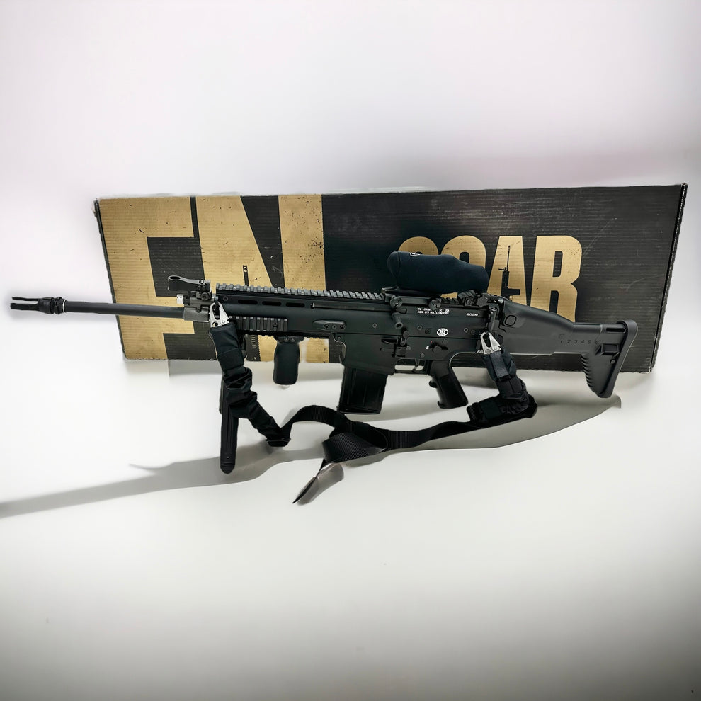 FN AMERICA SCAR 17S WITH TRIJICON ACOG AND SUREFIRE MANY UPGRADES (pre ...